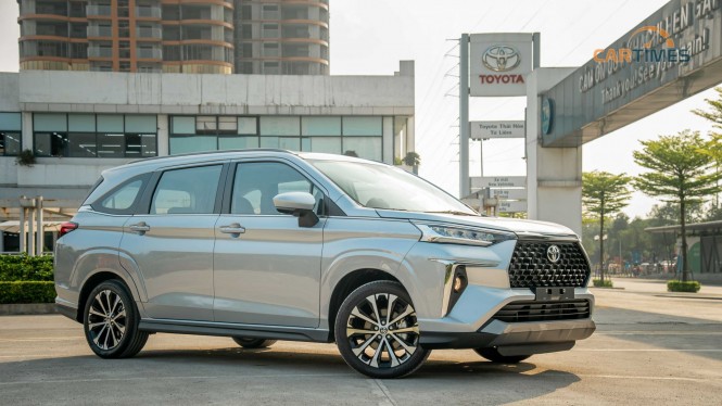 Cận cảnh xe Toyota Veloz Cross CVT Top: Nhiều trang bị nhất phân khúc ...